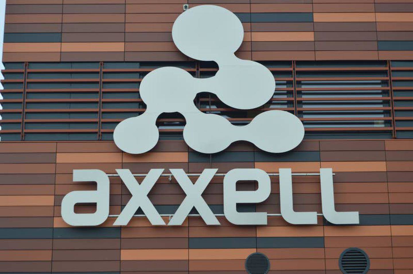 Axxell och YA intensifierar samarbetet